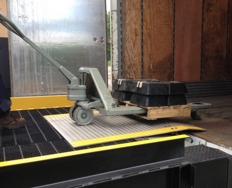 Durable Dock Plates From The Yard Ramp Shop With 12,500 - 17,000 Lb ...